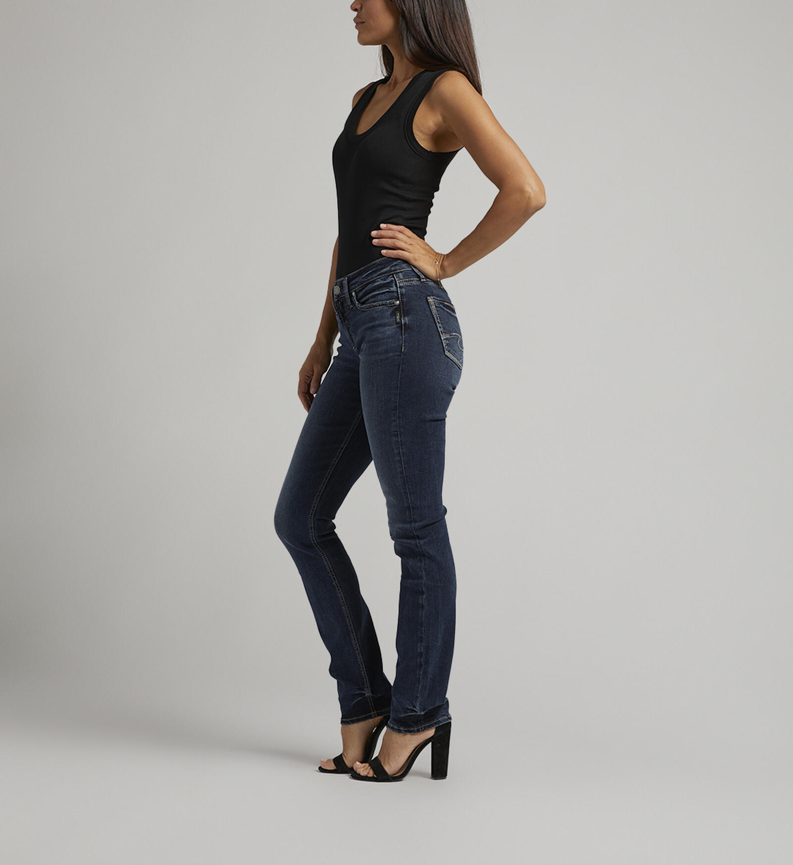 Buy Suki Mid Rise Straight Leg Jeans for CAD 108.00 | Silver Jeans CA New