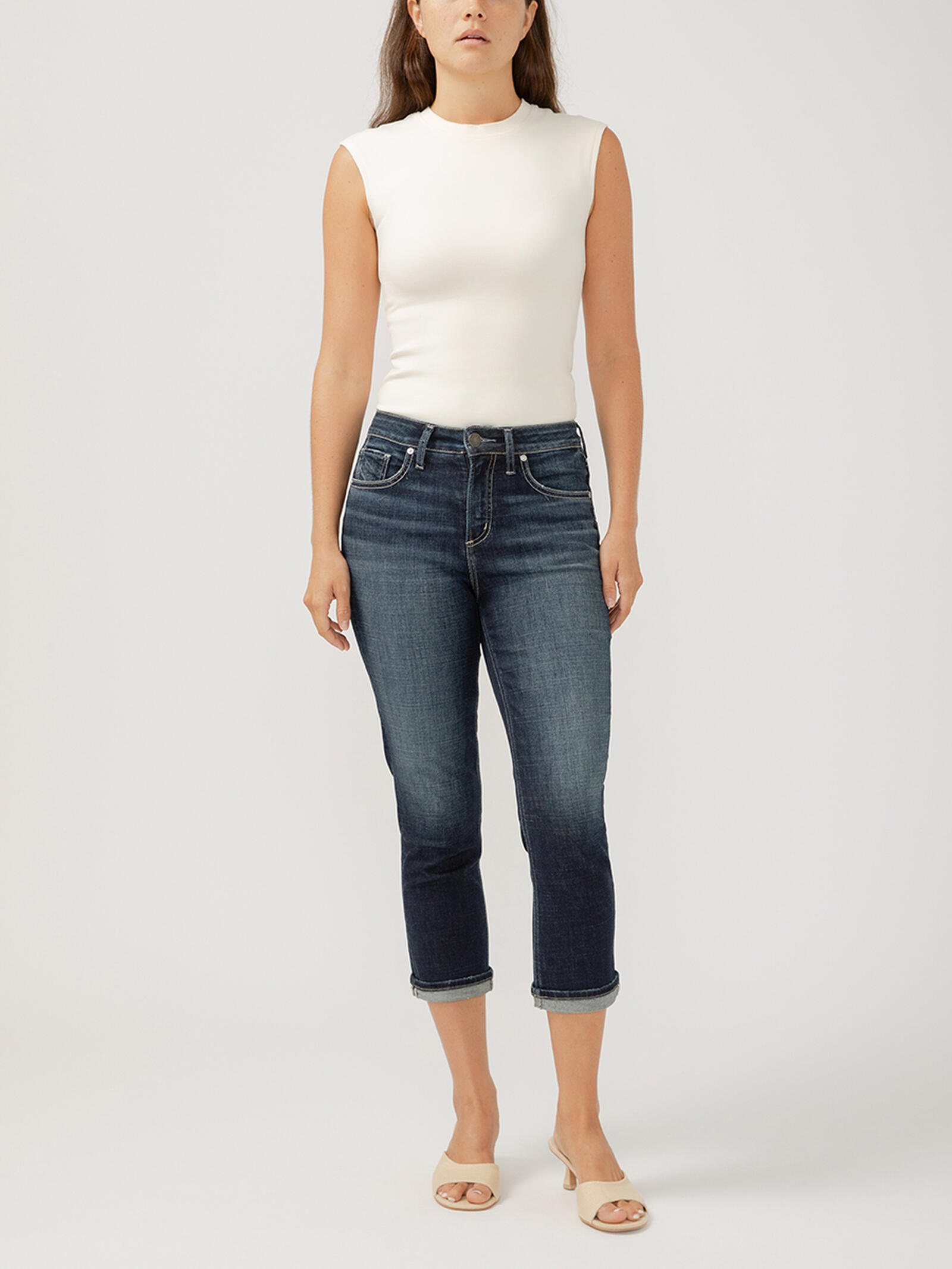 Buy Avery High Rise Luxe Stretch Capri for CAD 48.00 | Silver Jeans