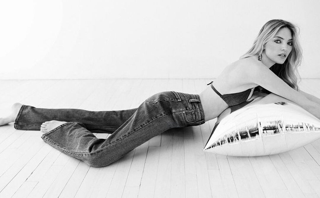 Women's Plus Size Bootcut Leg Jeans